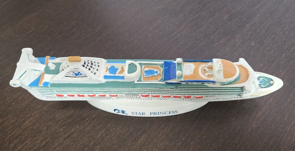 Clean Collectible Princess Cruises Star Princess Cruise Liner Ship ...