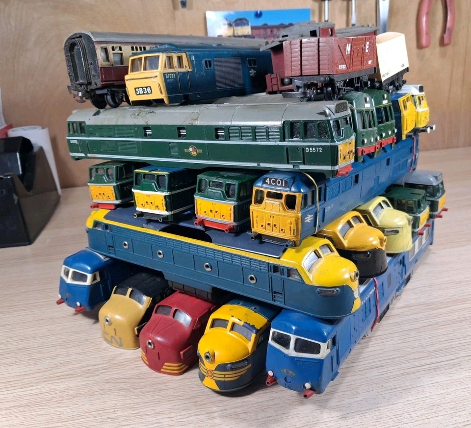 Triang Hornby DMU / Class 31 Scrap yard project spares repair Please ...