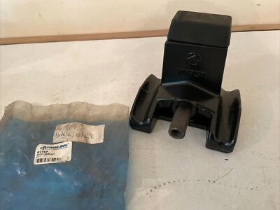 AUTOMANN FRONT SHOCK BRACKET SADDLE SPRING PETERBILT M1757 NEW | eBay