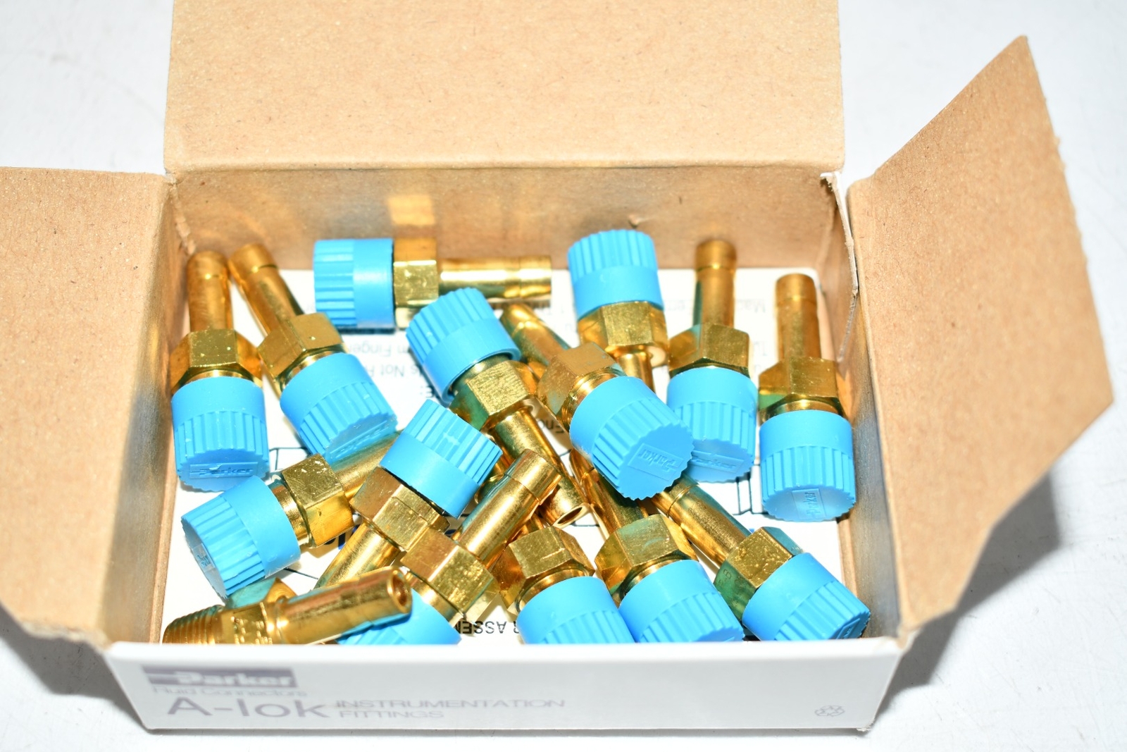 Pack of 15 NEW PARKER 4MA2N-B Tube End Adapter Brass A-lok x M 1/4 Inch ...