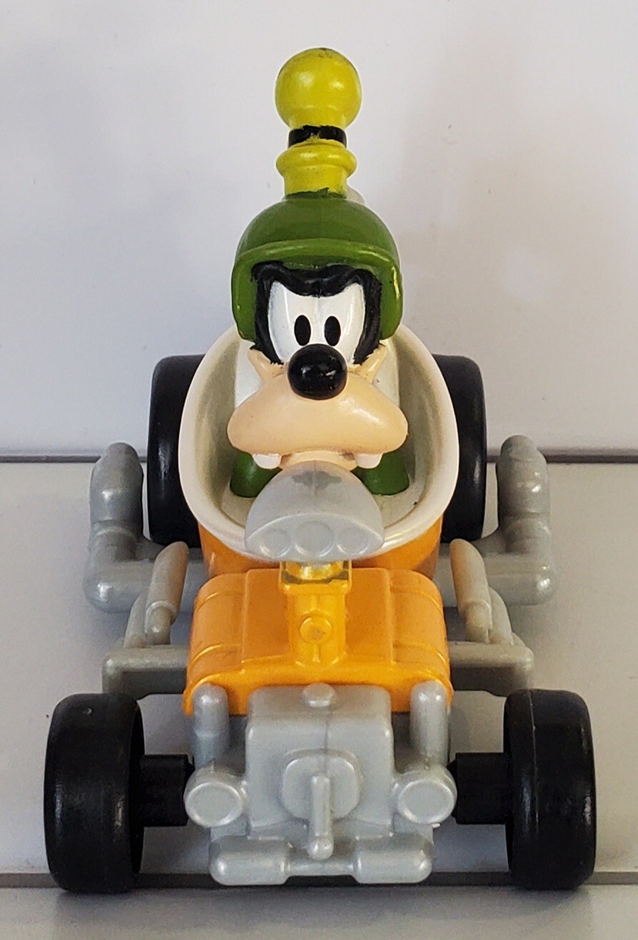 2016 Mattel Disney Goofy. Roadster Racers Turno Tub Race. Loose | eBay