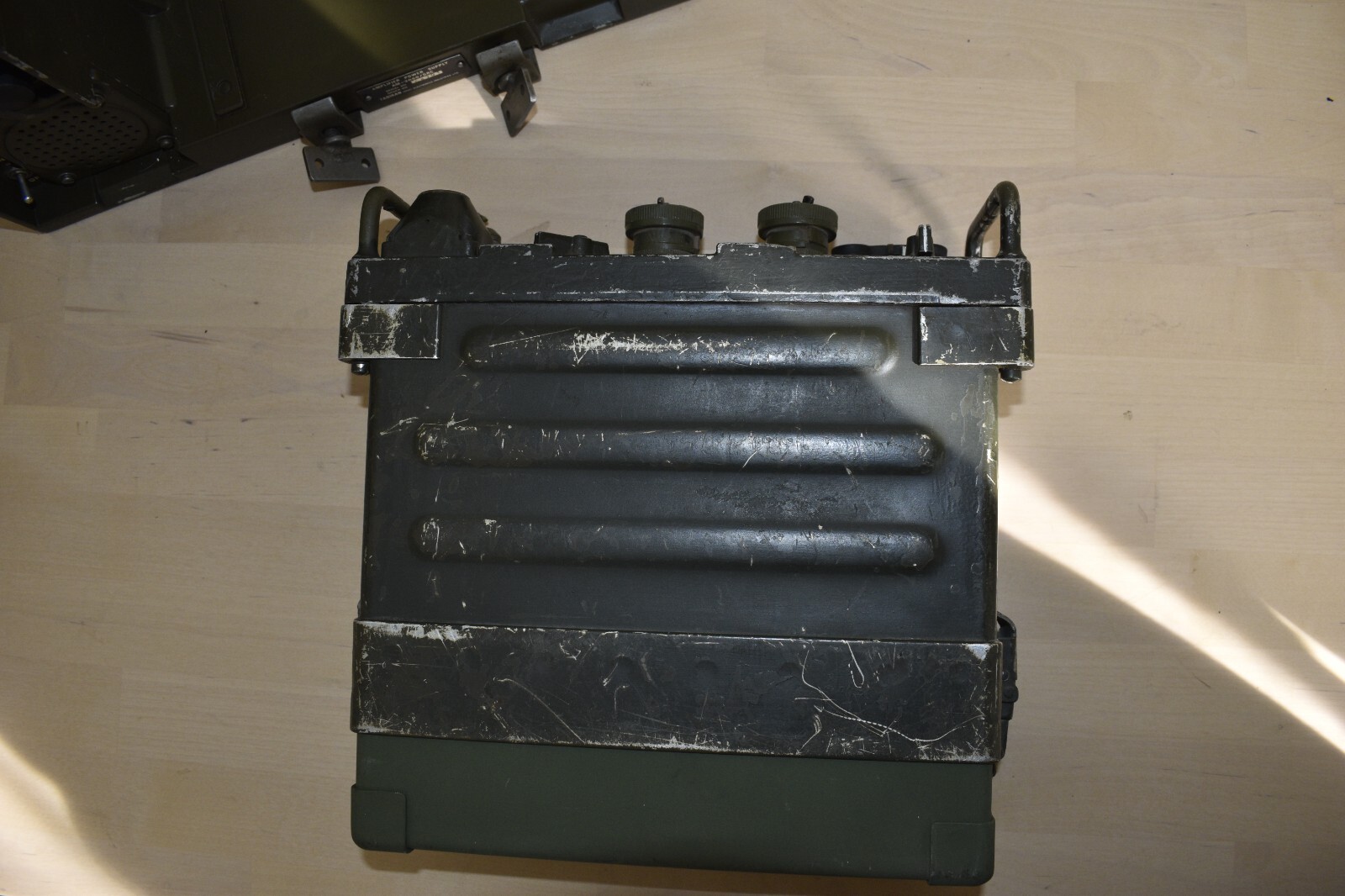 *WORKING* PRC-25T MILITARY RADIO WITH AMPLIFIER POWER SUPPLY UNIT AM ...