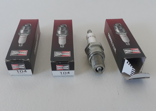 104 RN4C Champion Copper Plus Spark Plugs Box of 4 for sale online | eBay