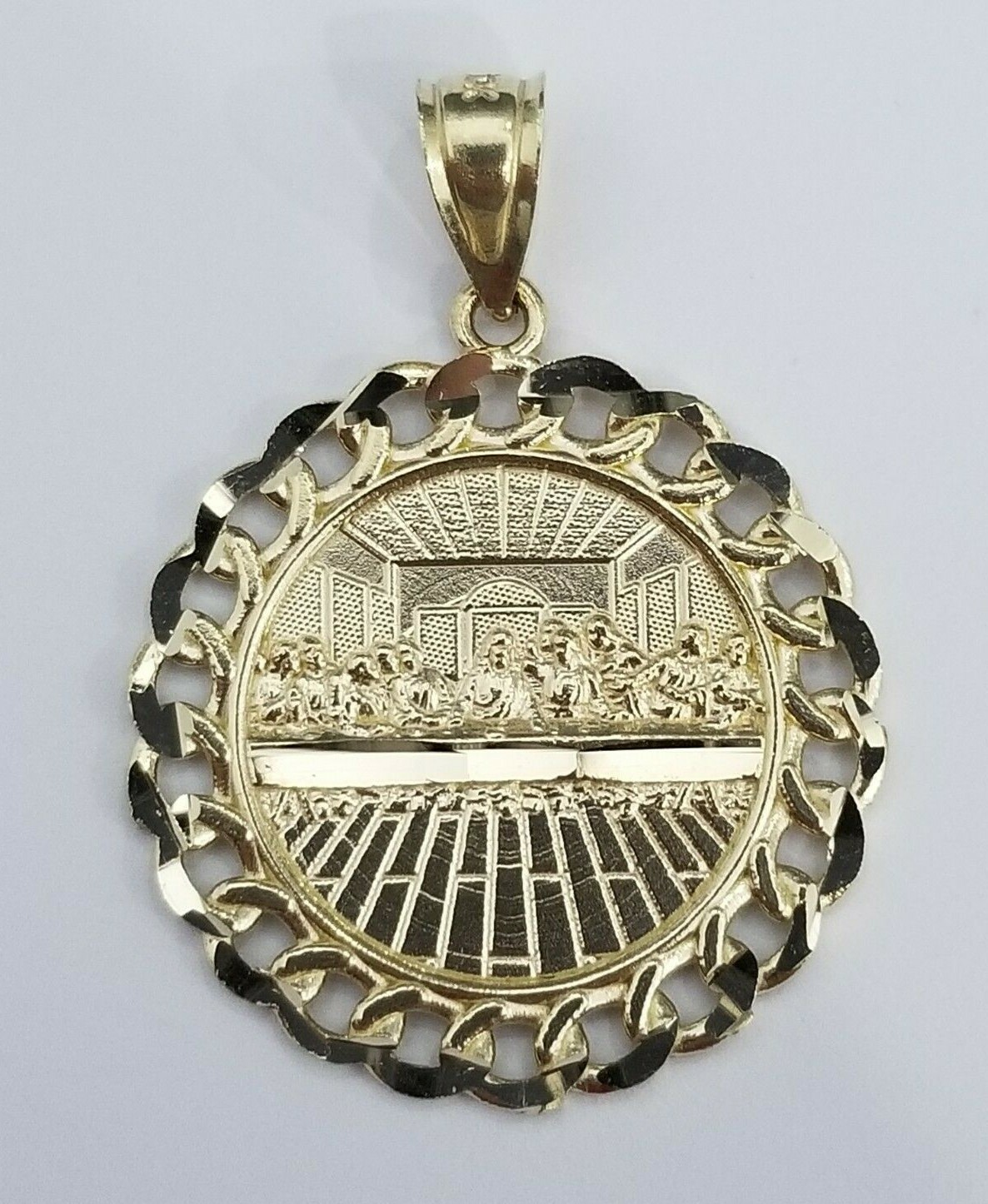 Sale 10K Yellow Gold Last Supper Jesus Rope Chain 20' Medallion Pendant ...