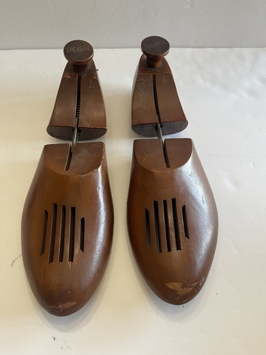 Vintage Chernin Wooden Shoe Inserts Stretcher FORM Keeper Size 5 / 7 | eBay
