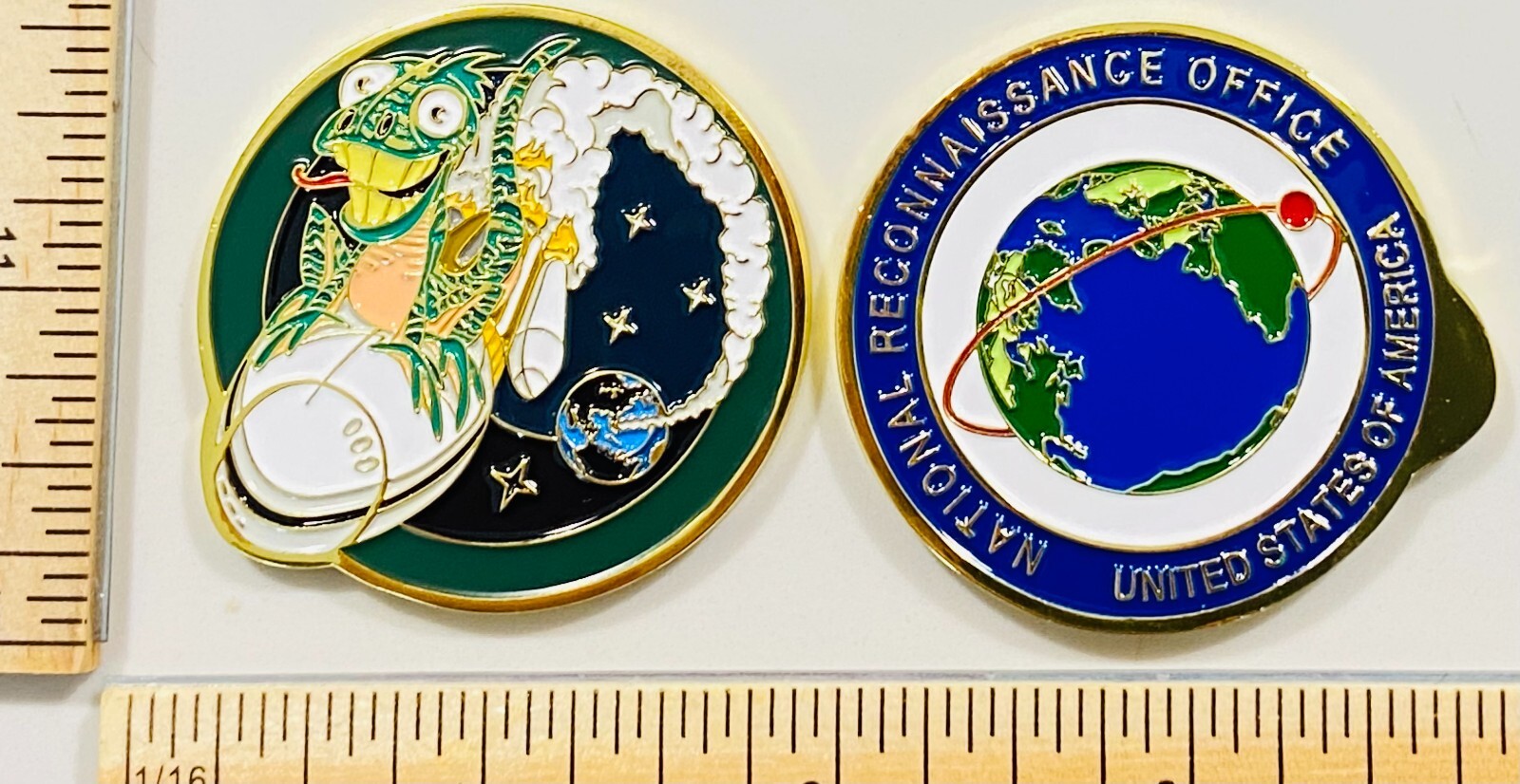 MILITARY BLACK OPS NRO CHALLENGE COIN - NROL 61 SPIKE RIDING ATLAS V ...