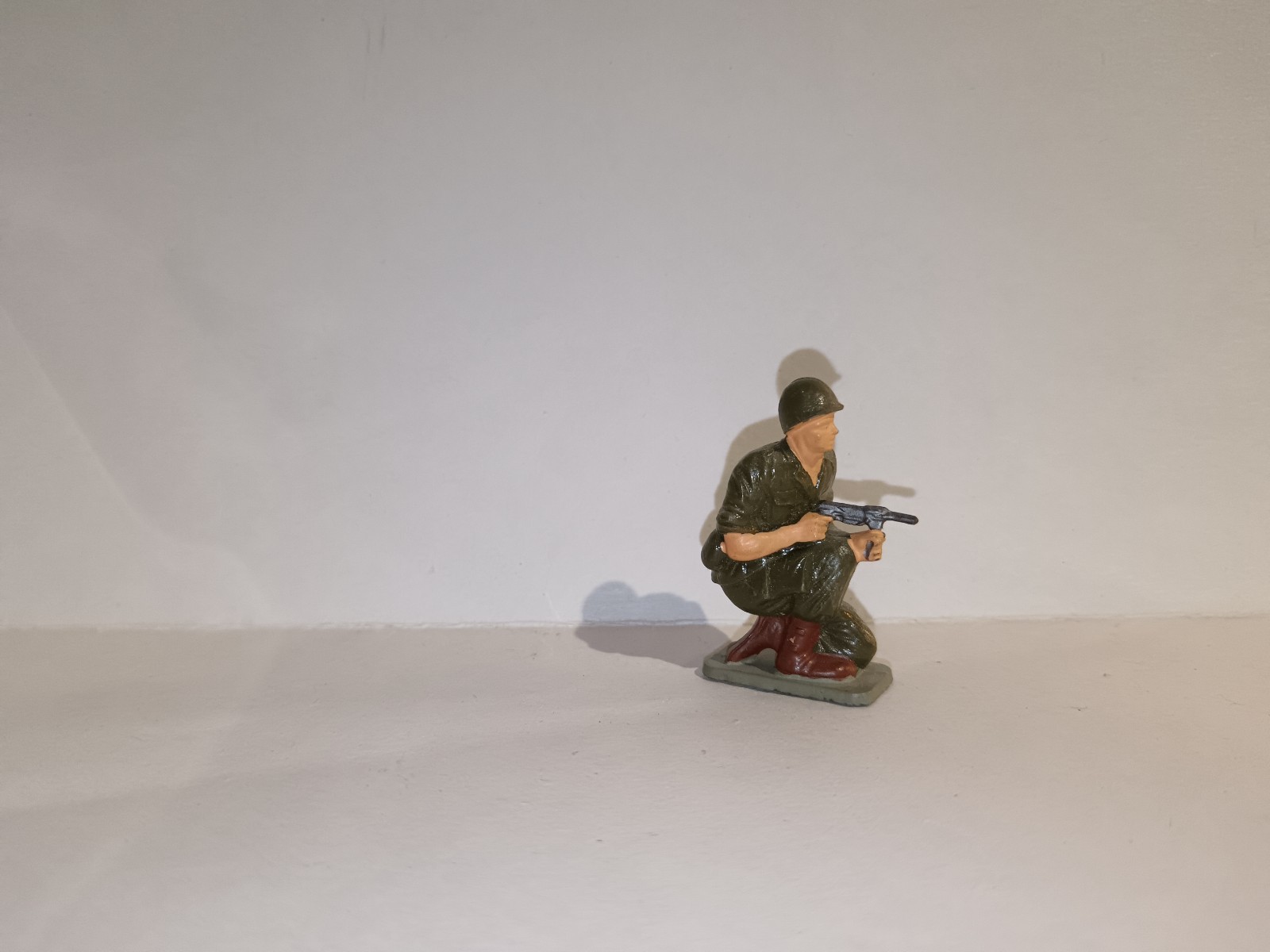 STARLUX militaire armée de terre série 1966 (ref C20) tirant ...