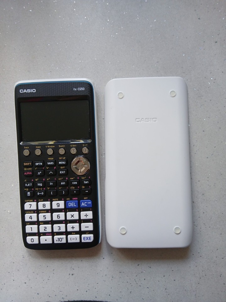 Casio FX-CG50 3D Graphic Calculator Excellent condition nearly new ...
