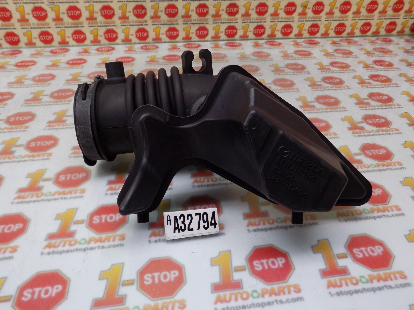 2010-2013 MAZDA 3 ENGINE AIR INTAKE HOSE LF8J-13-221 OEM | eBay