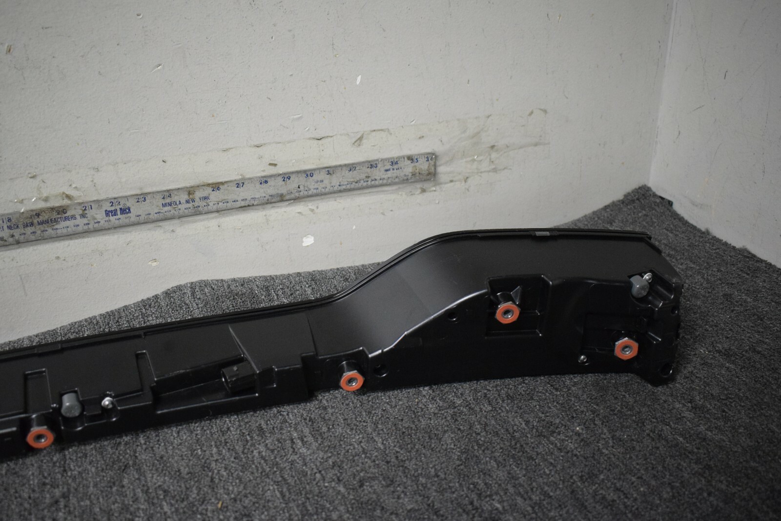 2019-2020 PORSCHE CAYENNE CENTER TAIL LIGHT LED CHROME 9Y0-945-081-J ...