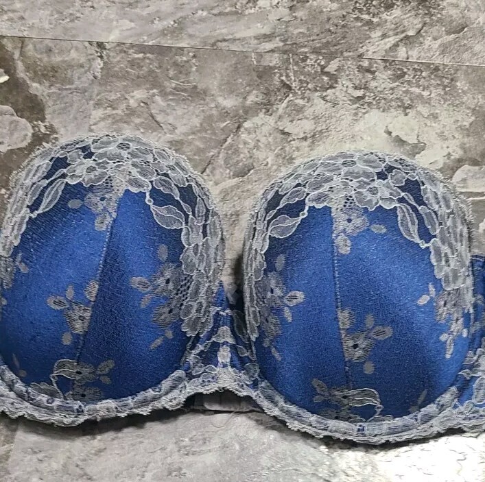 Torrid Curves Push Up Blue Floral Lace Underwired Padded Strapless Bra ...