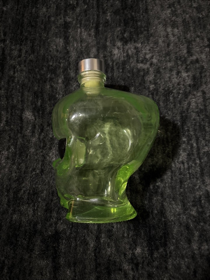 UFO Outer Space Vodka Alien Martian Head Green Glass Bottle Empty 750 ...