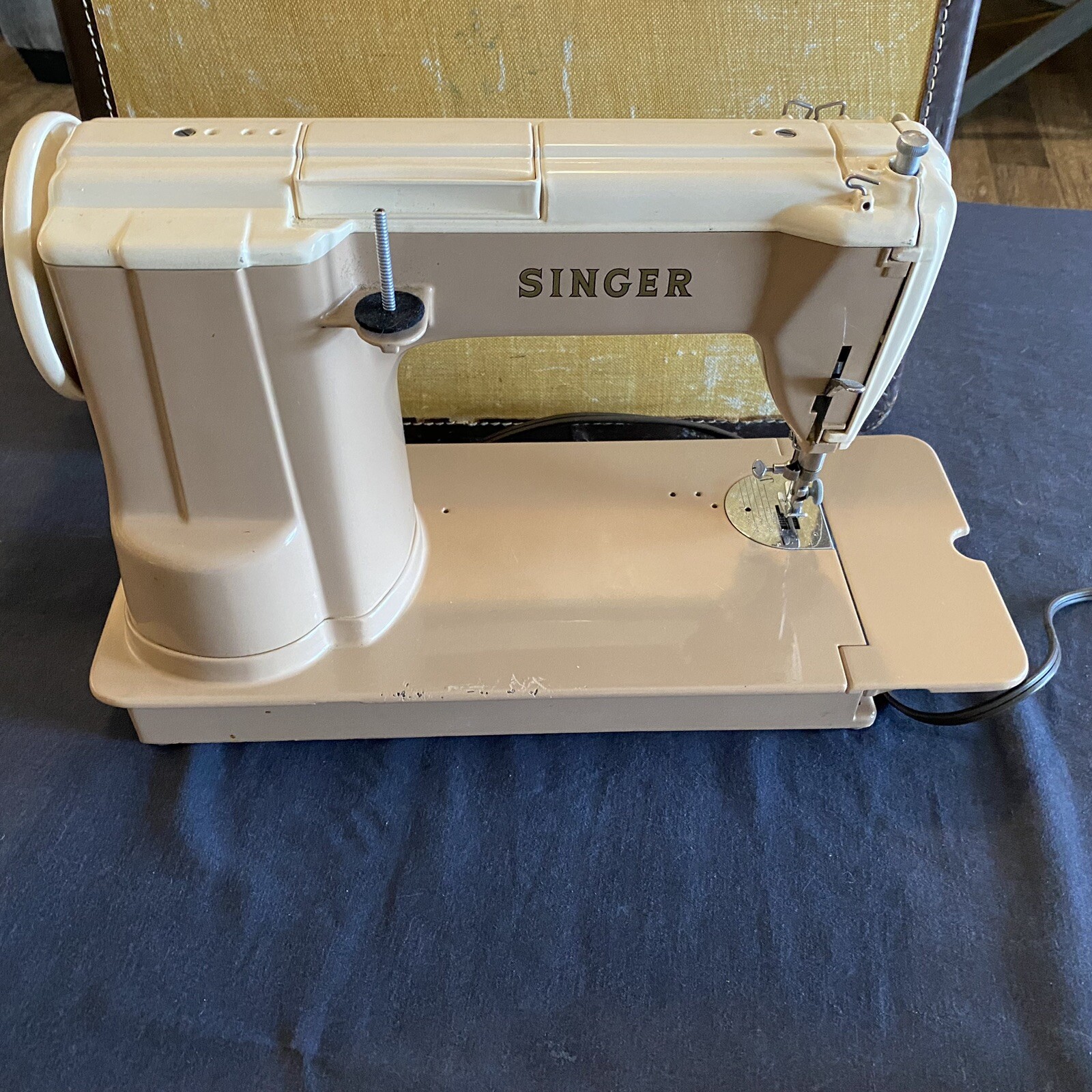 Vintage Heavy Duty Singer 301A Sewing Machine w/ Case 1950s | eBay