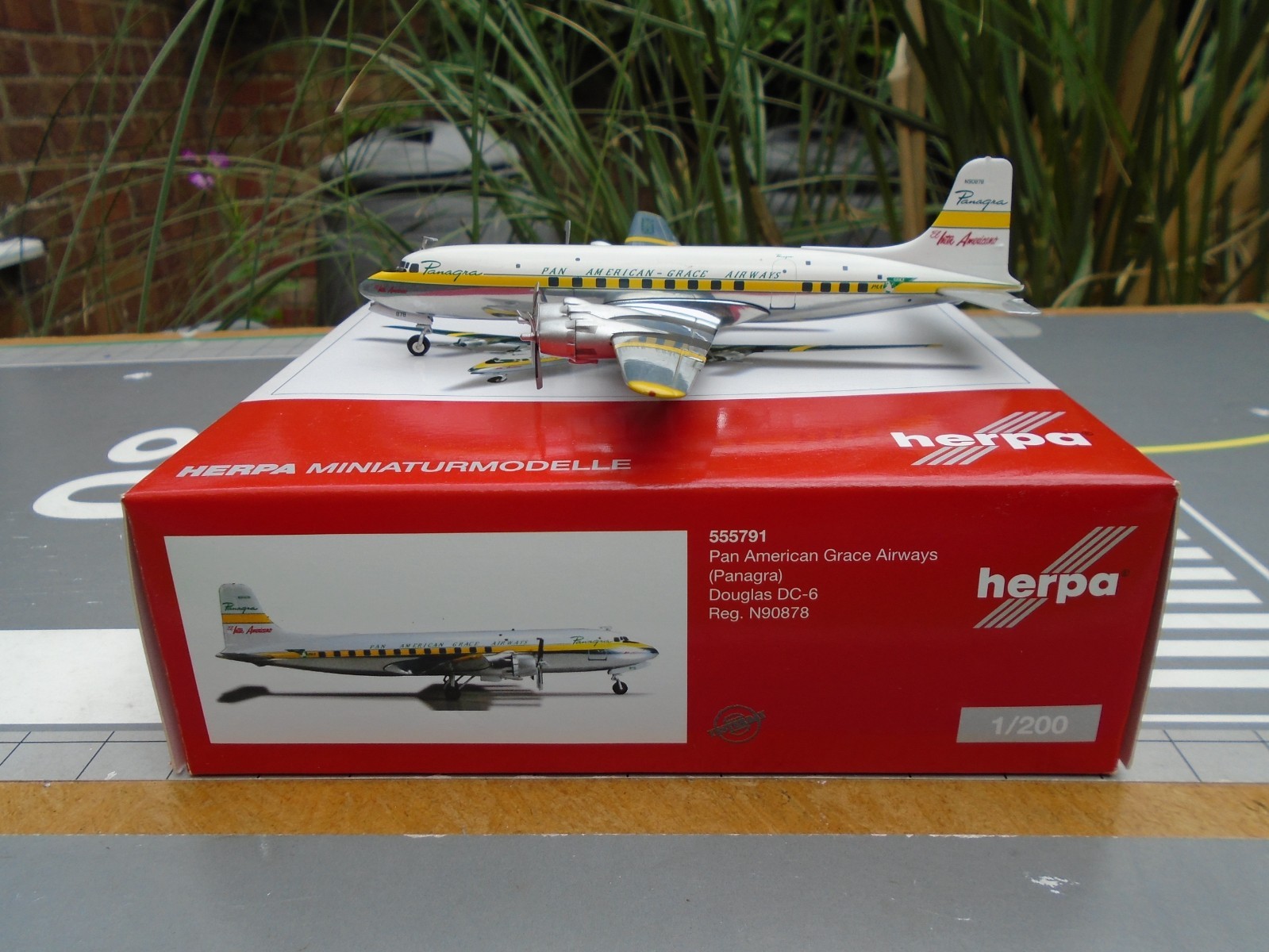 HERPA 1/200 SCALE DOUGLAS DC-6 PAN AMERICAN GRACE AIRLINES N90878 ...