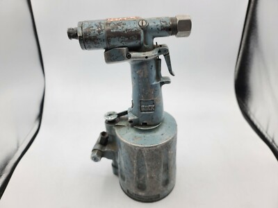 Riveters - Huck Gun