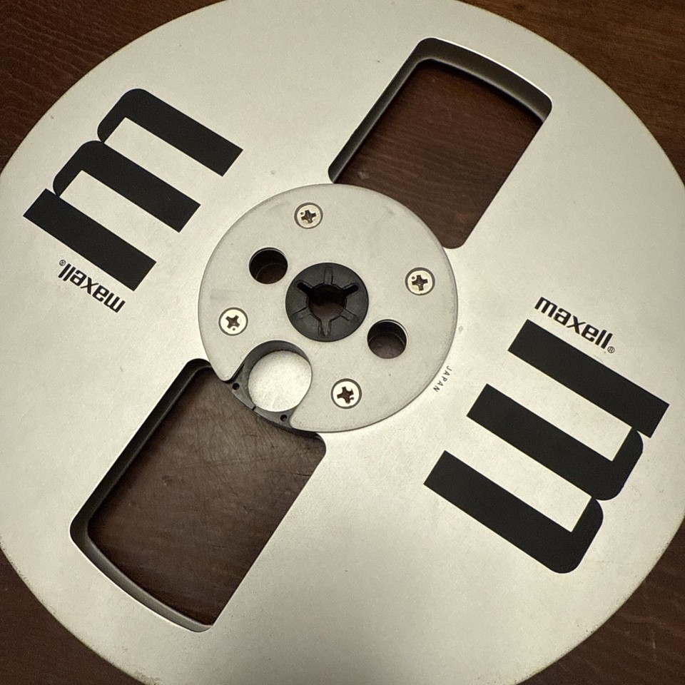 Lot of 2 Vintage Maxwell Metal 7" Inch Reel To Reels. One With Unknown ...