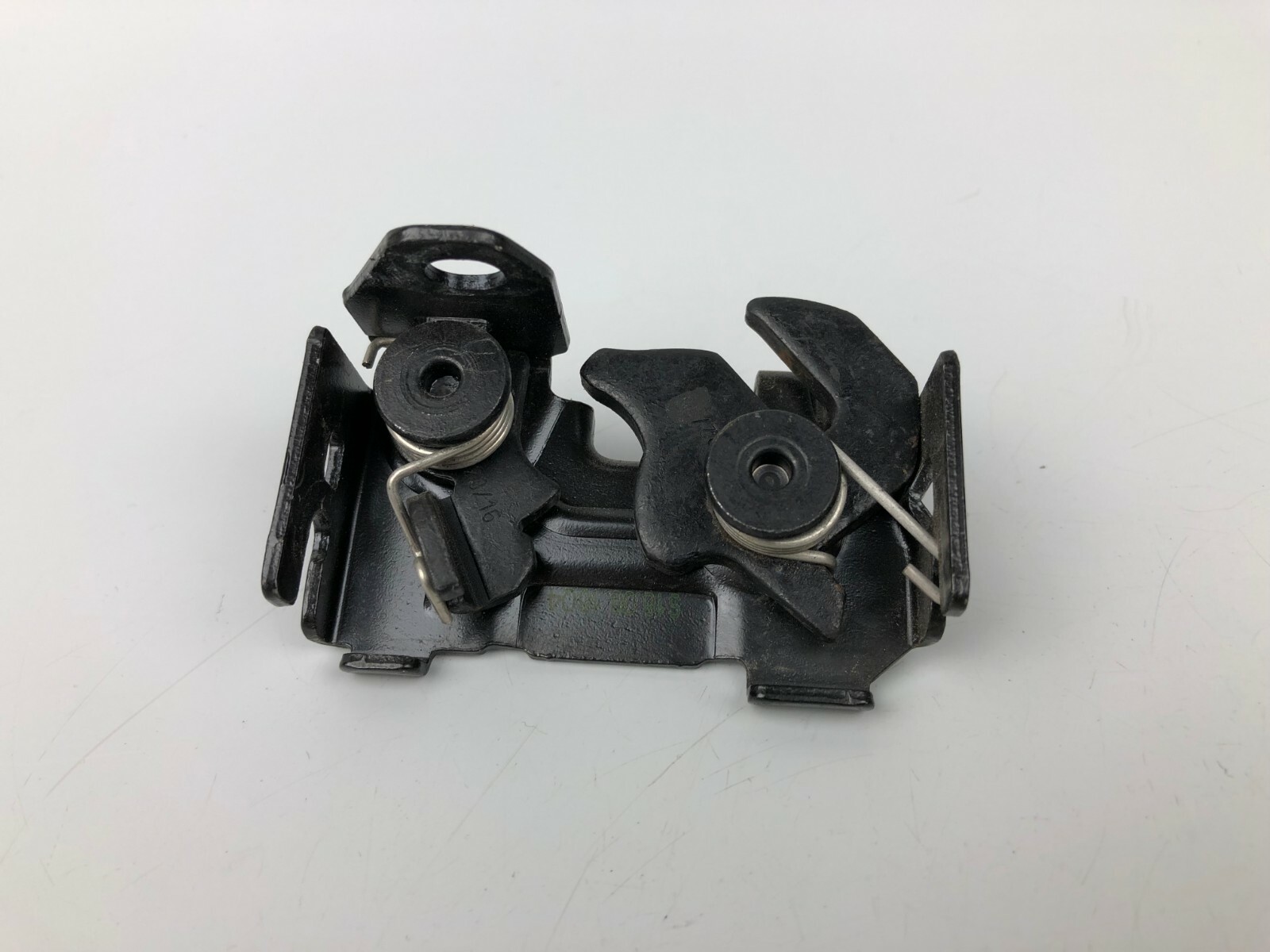 Mercedes Benz C Class W205 W204 Bonnet Hatch Lock OEM A2048800260 | eBay