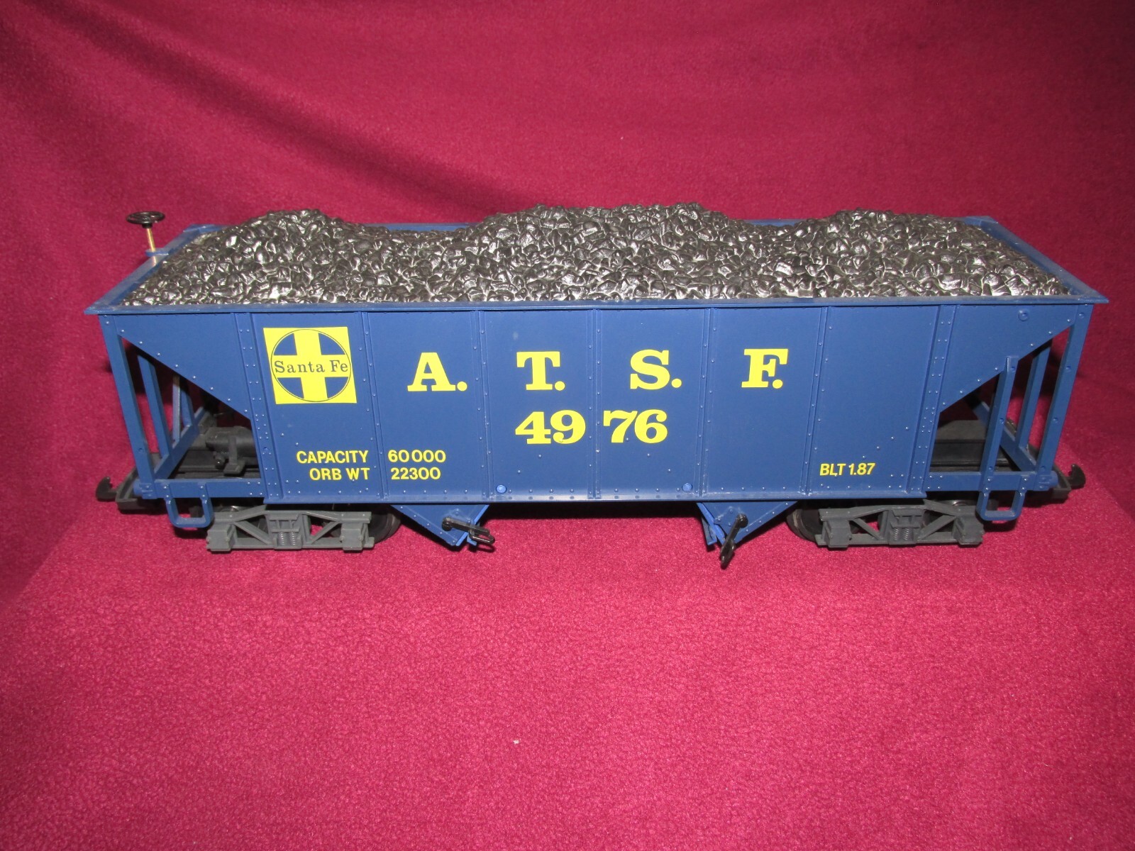 LGB 4076 D 02 SANTA FE, ATSF G SCALE 2 BAY HOPPER WITH COAL LOAD | eBay
