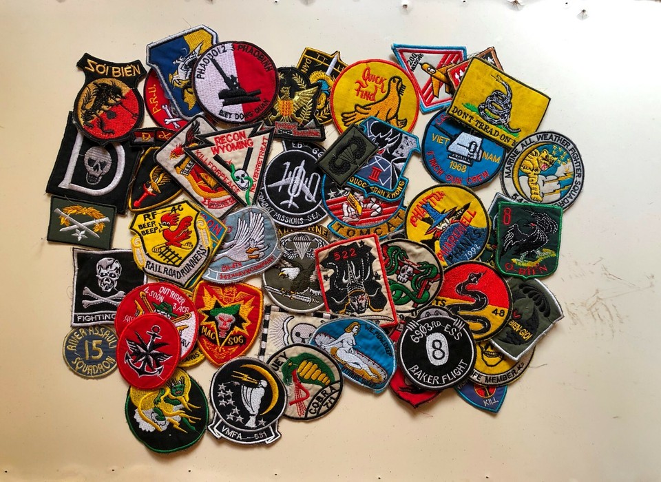 combo 45 x patches , AIRBORNE , LRRP , RECON , USN PBR , ARVN , USAF ...