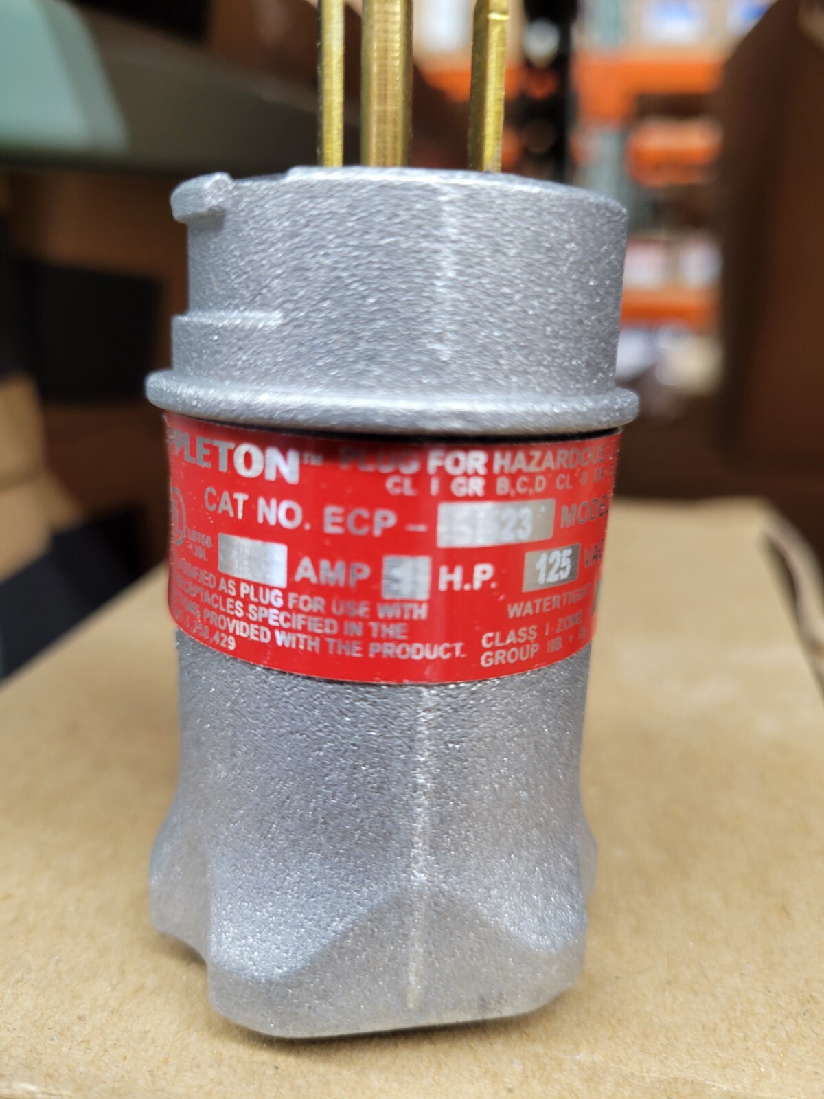 Appleton ECP1523 125vac 15a 3p Nema 5-15p Plug Brand New In Original Box | eBay