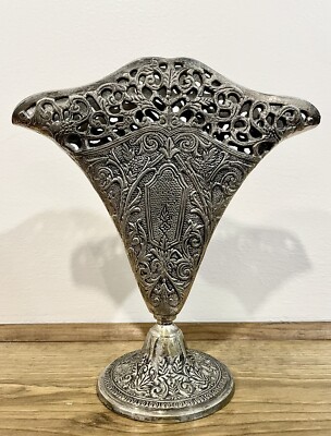 Vases - Fan Vase