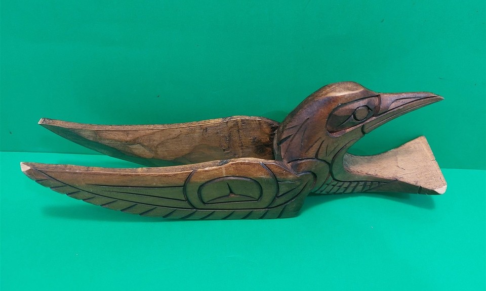 CEDAR HUMMINGBIRD CARVING - PACIFIC NORTHWEST COAST FIRST NATIONS ART ...