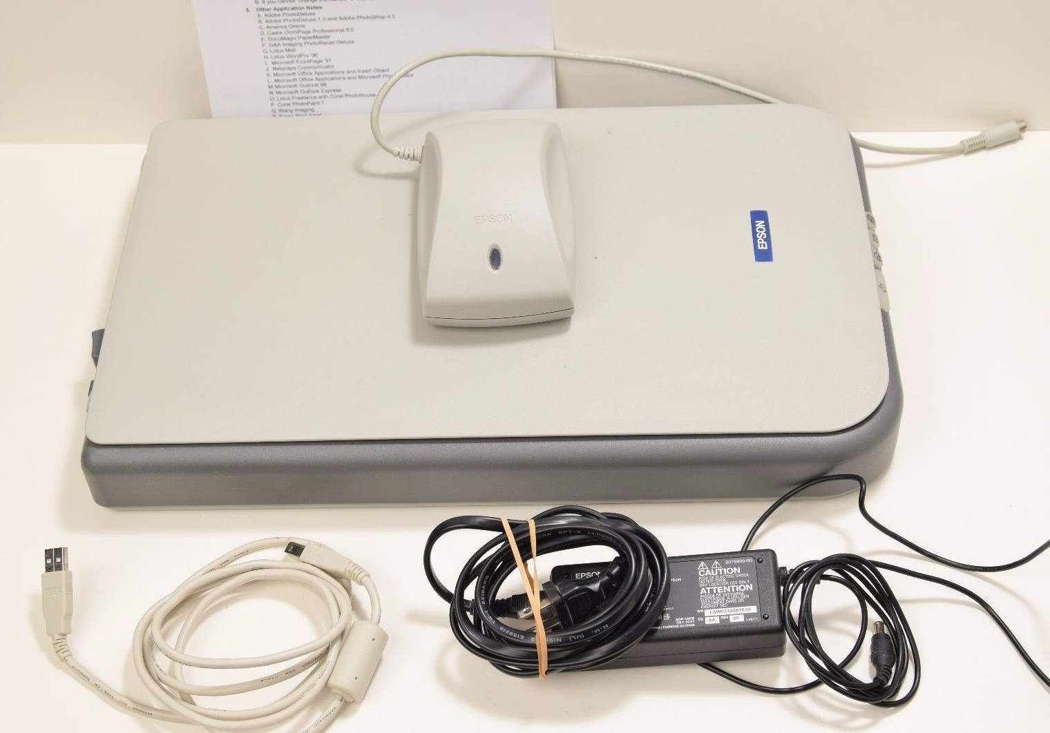 Epson Perfection 1260 Photo Flatbed Scanner with (35mm film Adapter Mod ...