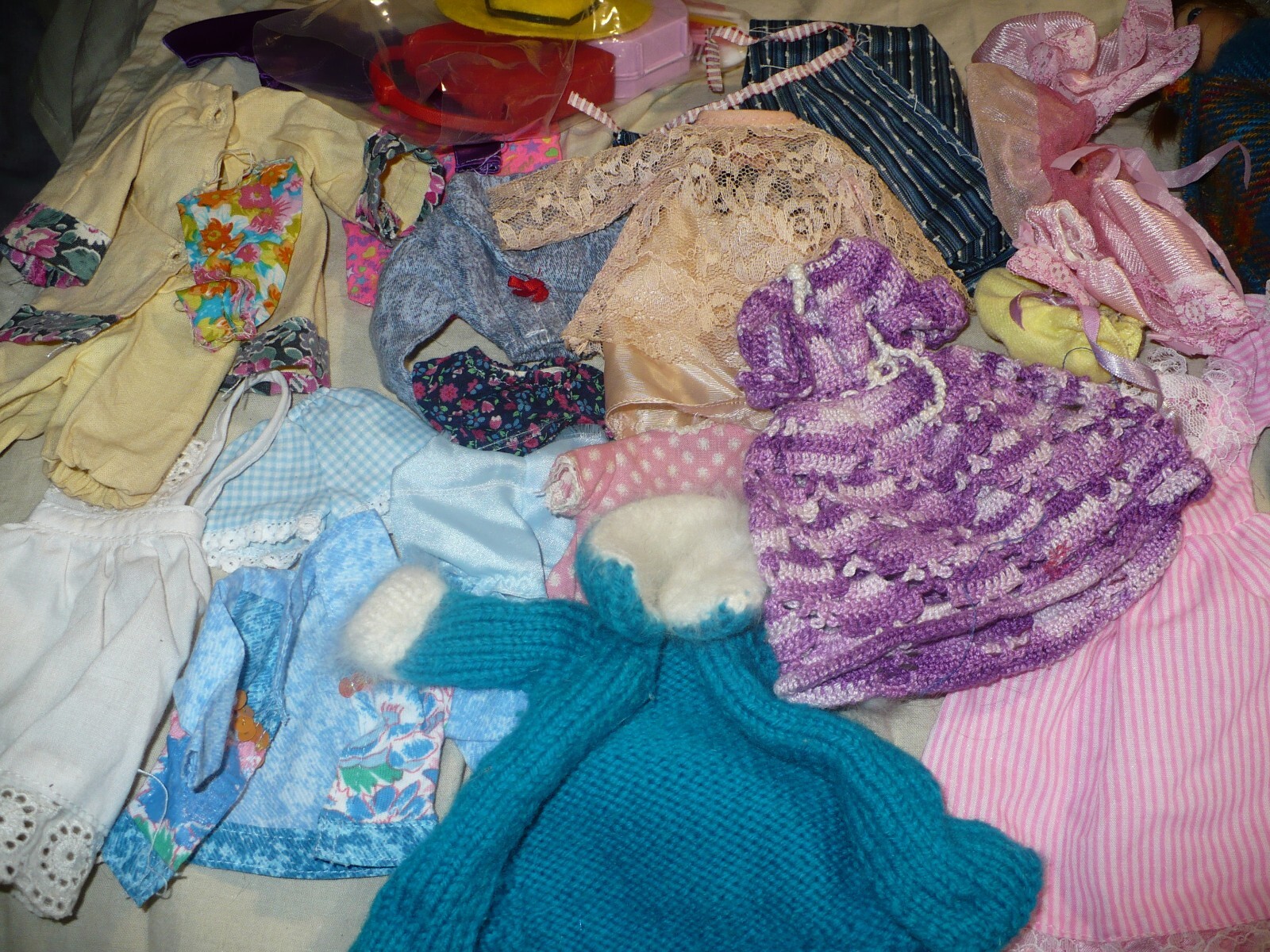 Large Vintage TLC Doll Lot #7 w/ Clothes Tammy? Ideal Hong Kong Mary ...