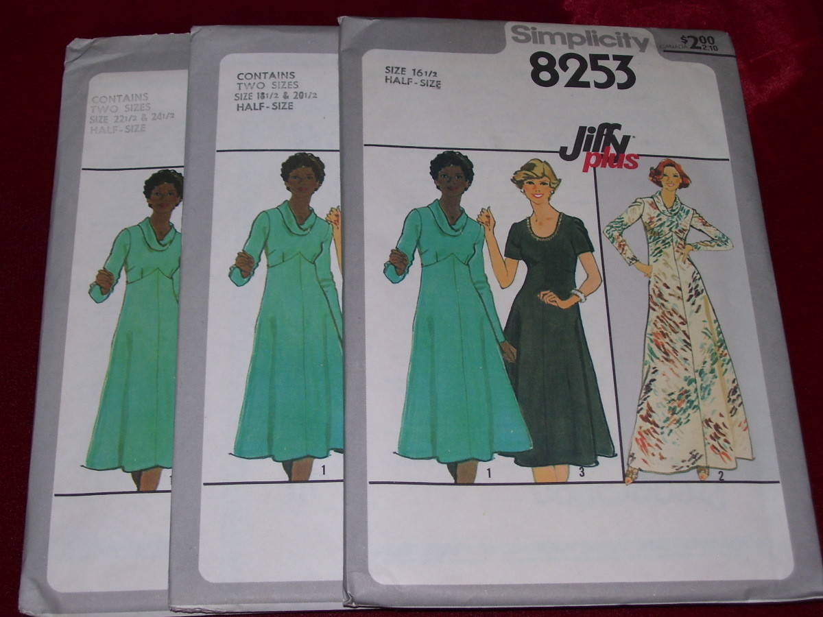 UNCIRCULATED 1977 SIMPLICITY #8253 - LADIES TWO LENGTH DRESS PATTERN ...