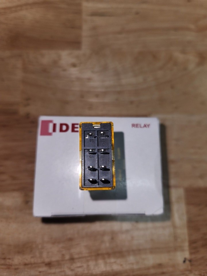 IDEC RY2S-ULDC24V 10 pack | eBay