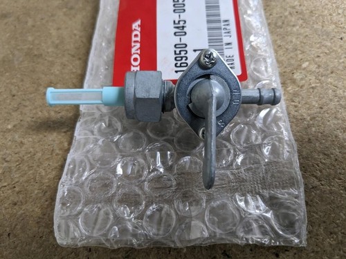 Honda OEM Gas Tank Fuel Petcock Valve With Screen Z50 P50 PC50 MR50 ...