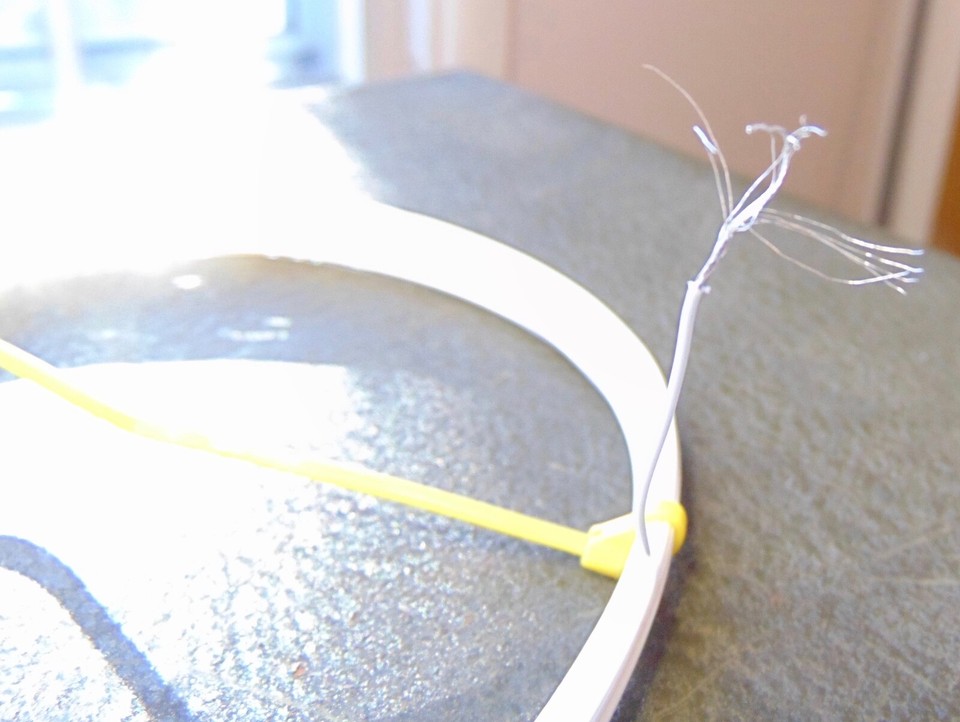25 feet stranded 28 AWG Silver Plated Copper PTFE Wire White 19 Strand ...