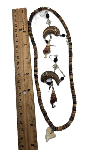 Brown Wood Seed Beads 9" Necklace & Sea Shell Black Bead Pierced ...