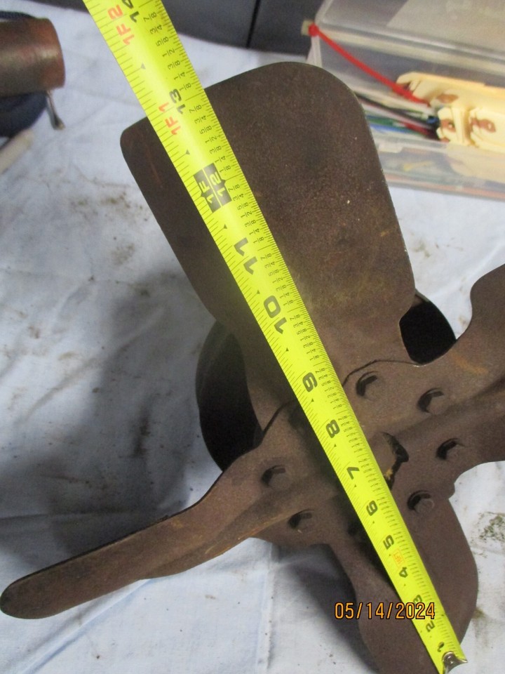 FARMALL CUB FAN ASSEMBLY SPINS FREELY #251427R1/358210R91 USED ORIGINAL ...