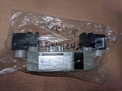 Bosch Rexroth 0 820 027 128 Directional Control Valve 0820027128 - New ...