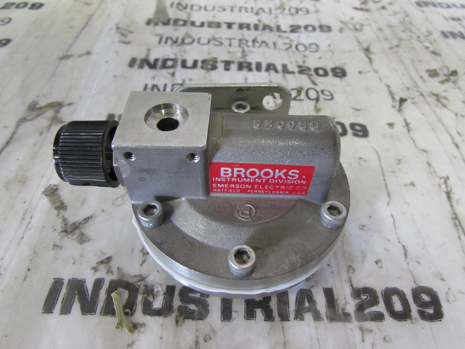 BROOKS INSTRUMENTS REGULATOR 8800 NEW | eBay