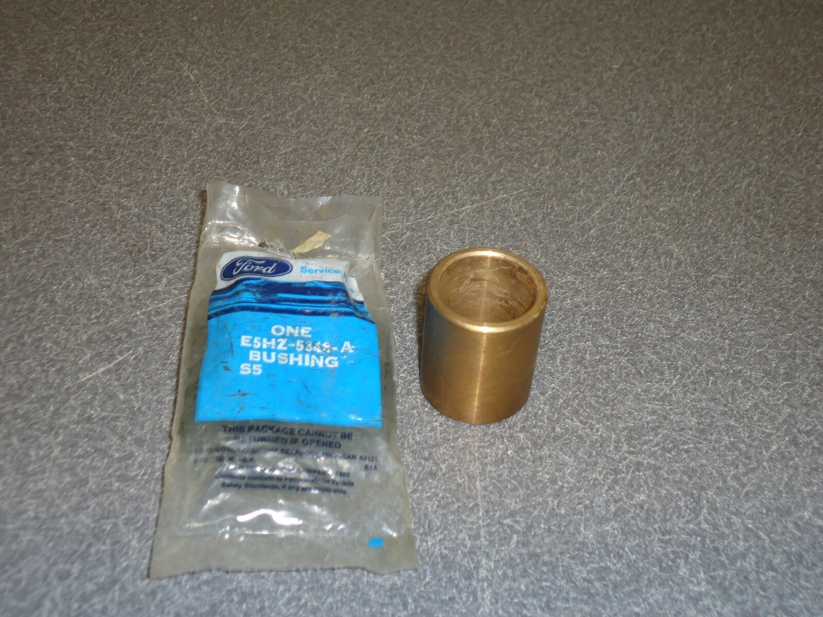 New NOS OEM Ford Front Suspension Spring Bracket Bushing E5HZ-5348-A ...