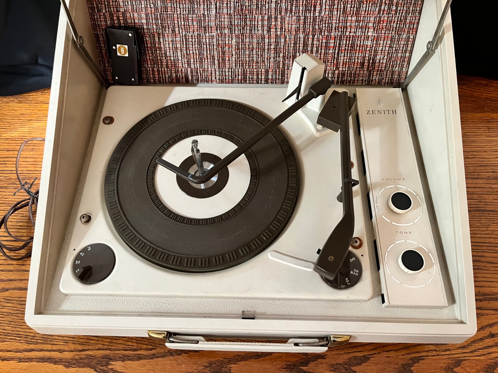 Vintage "Zenith" X508 4 Speed Automatic Portable Record Changer Player ...