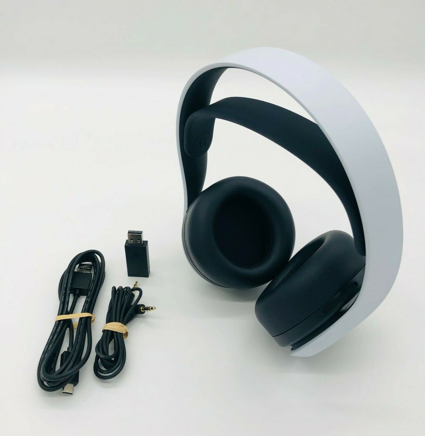 Sony PlayStation - Pulse 3D Wireless Headset (Compatible for both PS4 ...