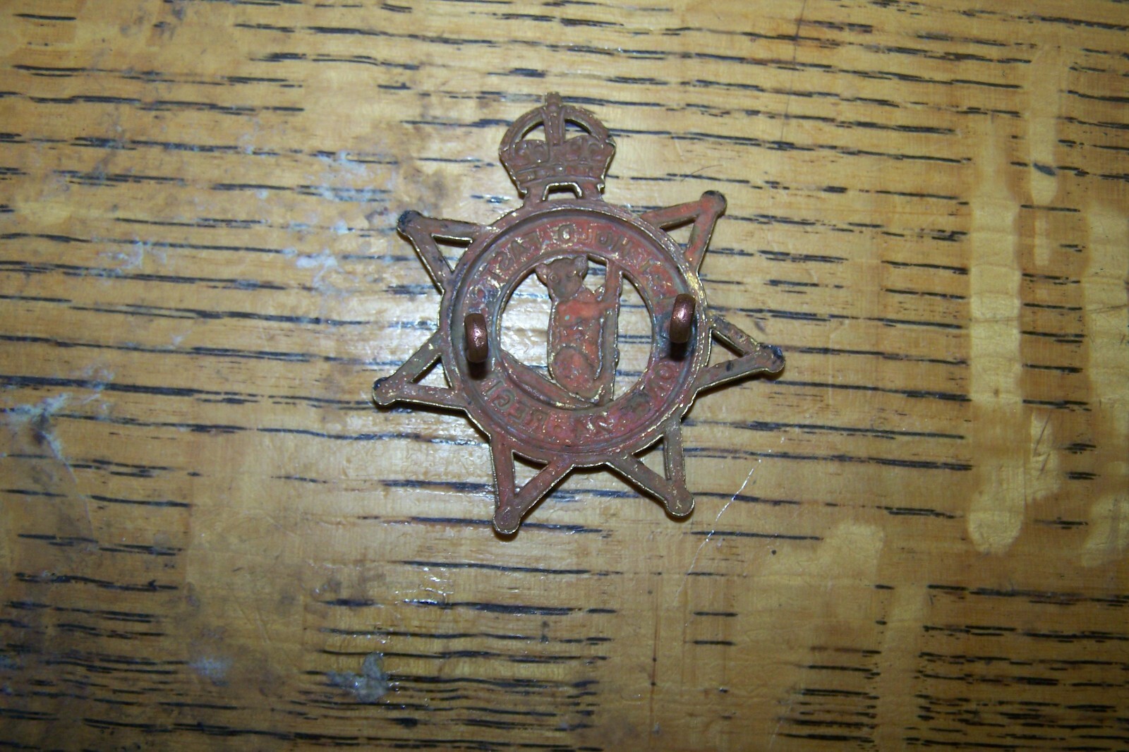 original ww2 australian army hat badge kooyong regiment i hold fast ...