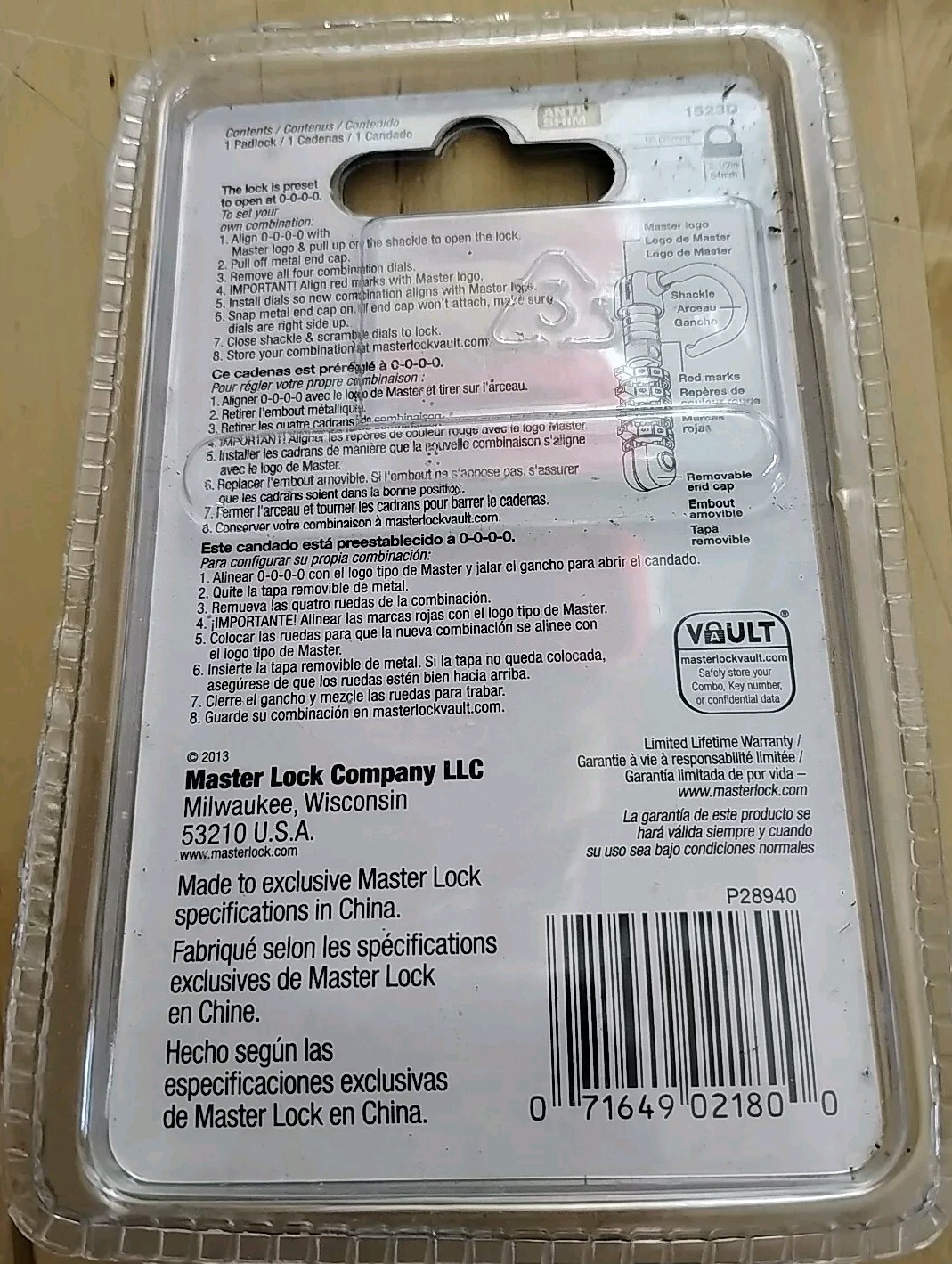 MASTER LOCK 1523D 4-DIGIT COMBINATION PADLOCK White | eBay