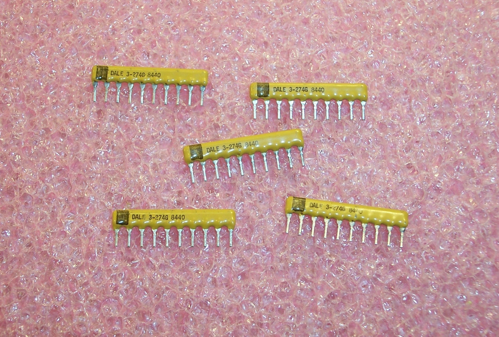 QTY (100) 270K Ohm 2% 10 PIN SIP ISOLATED RESISTOR NETWORKS CSC10A03 ...