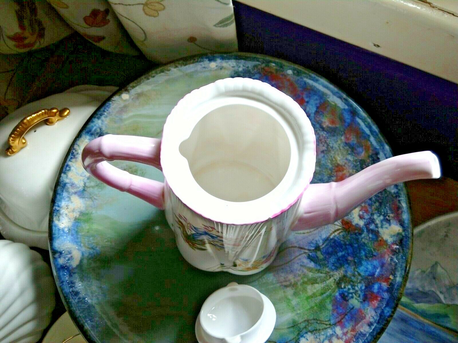 A GORGEOUS ,SHELLEY,LARGE SIX CUP DAINTY SHAPE COFFEE POT,WILD FLOWERS ...