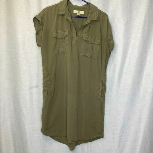 Thread & Supply T-Shirt Dress green pockets has a couple of spots see ...