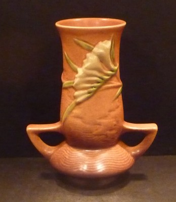 Roseville Freesia Tangerine Vase - 119-7"- MINT | eBay