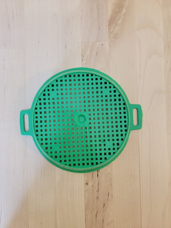 Green Round Seashell Sifter | eBay