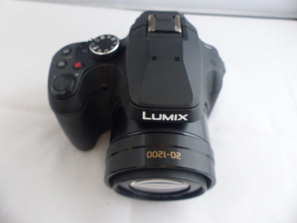 Panasonic Lumix DC-FZ80. 20-1200mm zoom lens. Looks great and fully ...