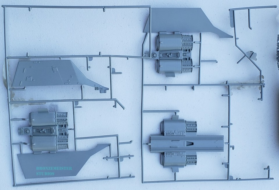 Revell Colonial Viper - Battlestar Galactica kit Open Box - Read ...