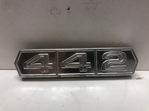1964-1965 Oldsmobile Cutlass/442 ALUMINUM Fender or Trunk Emblem ...