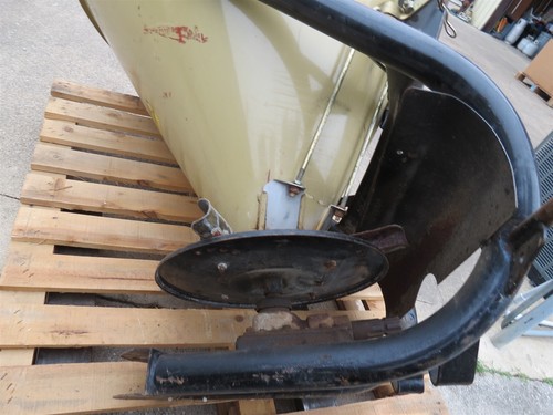 Land Pride FS1000 Cone Spreader Dry Fertilizer & Seed Tractor Mount | eBay